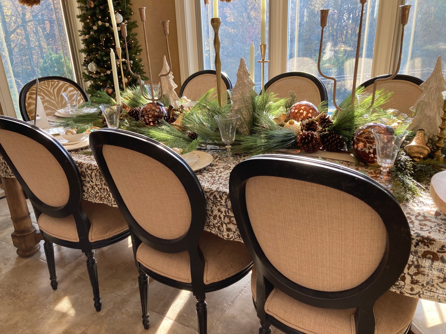 Dinette area – Christmas Fantasy House 2025